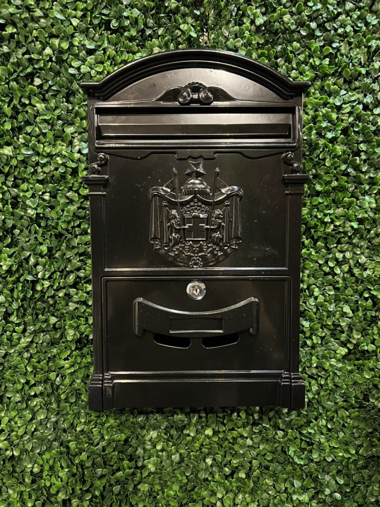 Post Box LB001 Black - SkyPlants